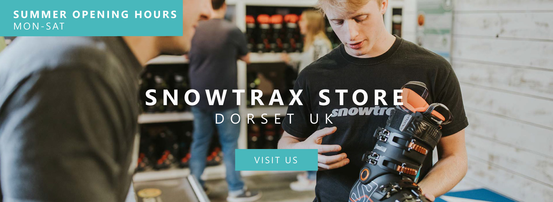 Home - Snowtrax Skiing & Snowboarding Activity Centre UK
